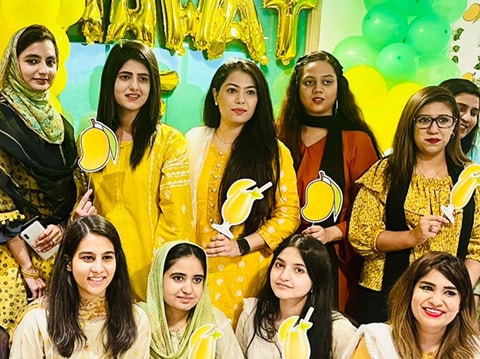 Life At 10Pearls l 10Pearls